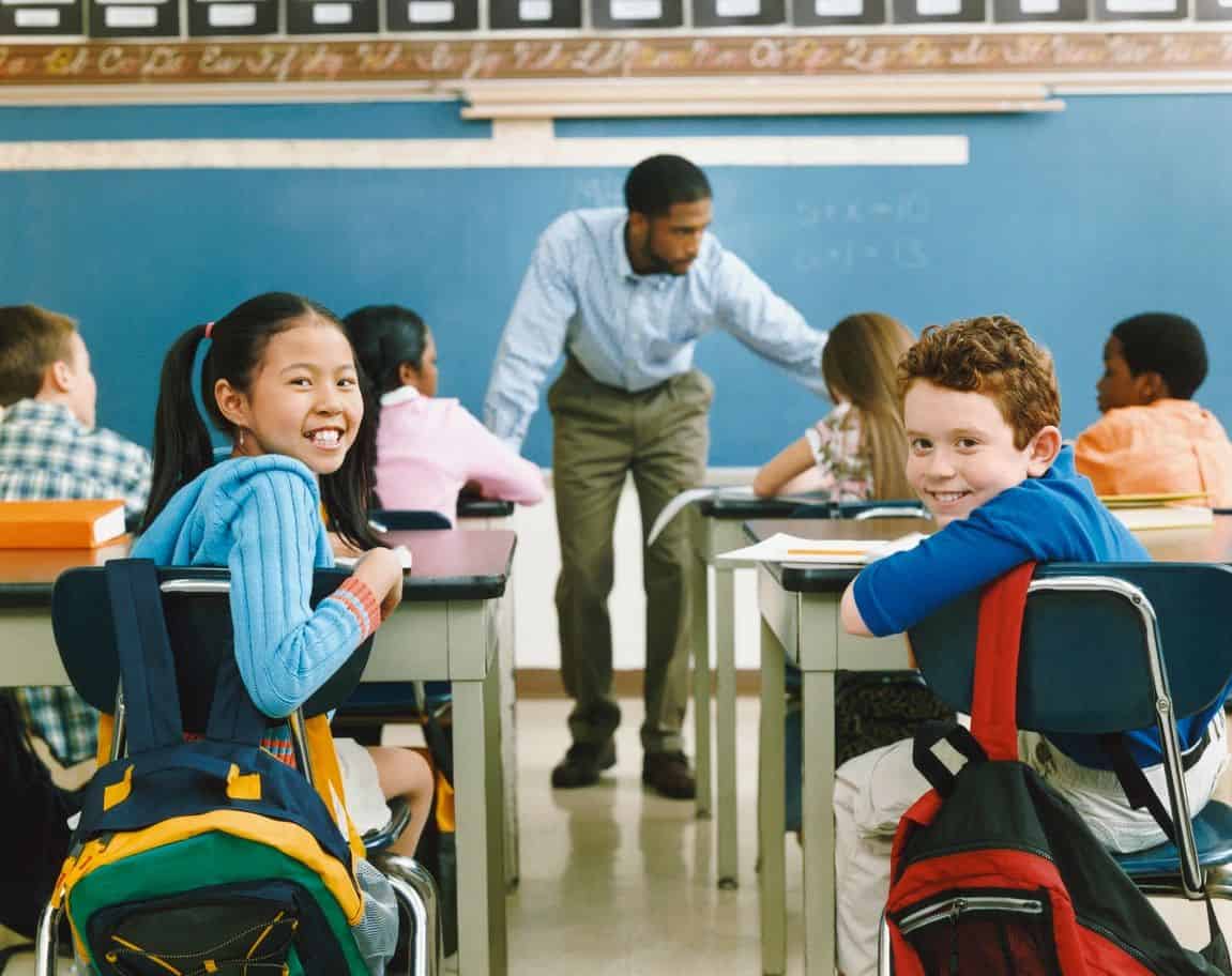 Difference Between School, College, and University in the USA - StudyHunt
